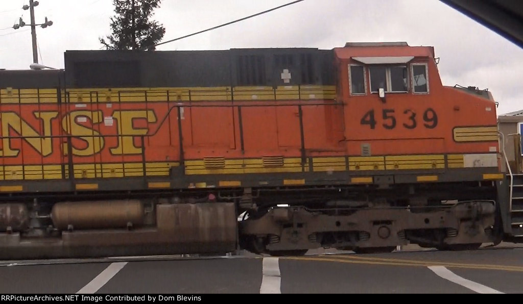 BNSF 4539